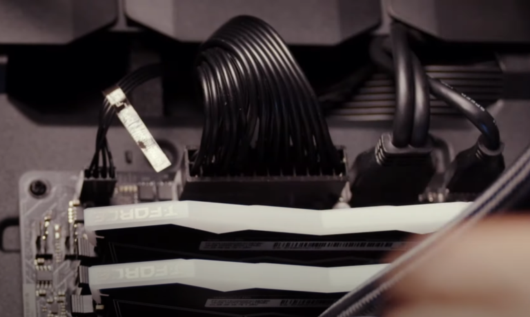 CyberPowerPC Gaming PC Unboxing Guide - CyberPowerPC